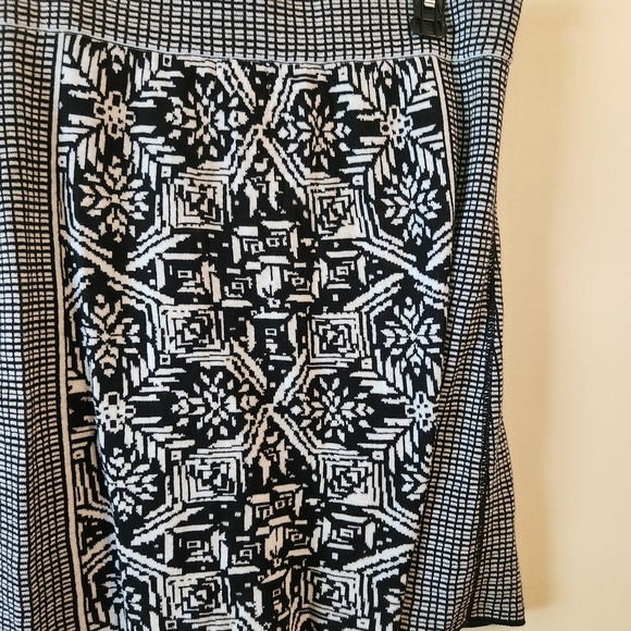 Akini | Skirts | Anthropologie Akini Stylish Black And White Skirt ...